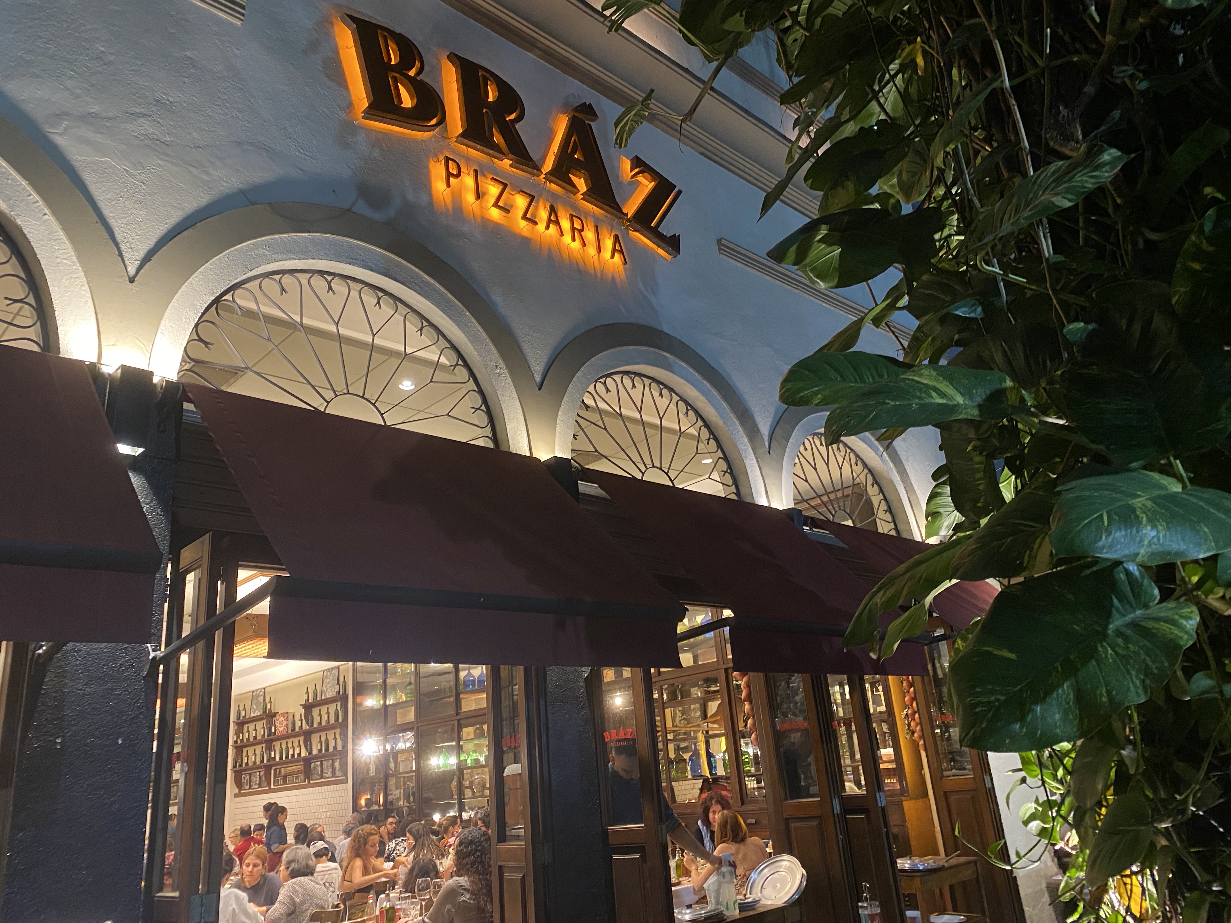 Bráz Pizzaria comemora 15 anos no Rio de Janeiro com novo menu – Viagem ...
